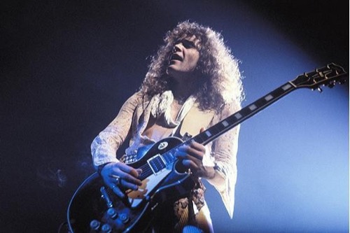 Brian Robertson's wicked solo from Thin Lizzy's "Don't Believe a Word ...