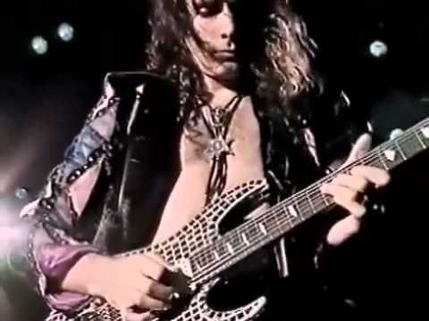 10 minutes on the phone with 29-year-old Steve Vai in 1990 - earofnewt.com