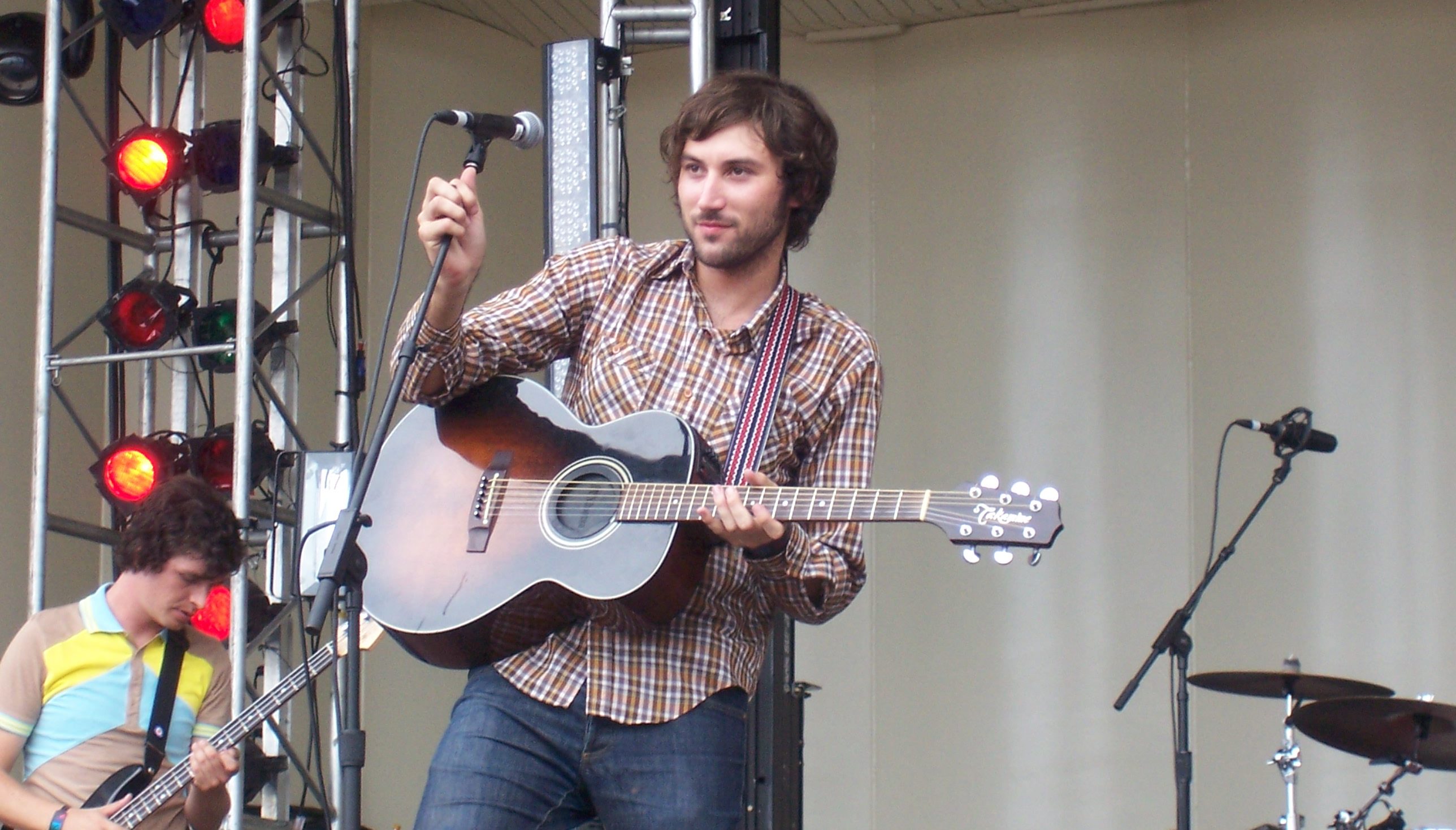Matt Costa gets a boost from good buddy Jack Johnson's record label for ...